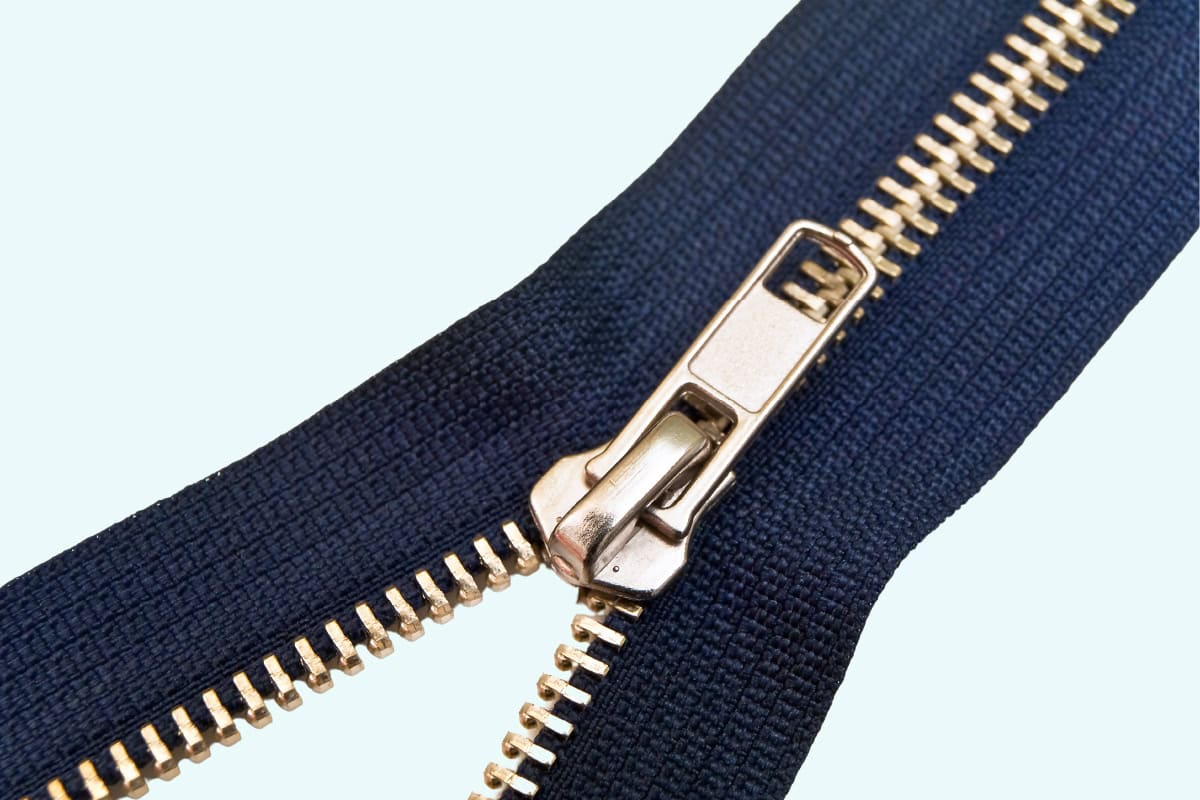 Zip Repairs and Replacements | Aldoby Alteration & Dry Cleaning